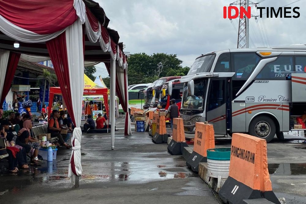 Puncak Mudik di Terminal Kampung Rambutan H-3 Lebaran